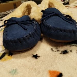 Floopi | Shoes | Floopi Melanie Moccasin Faux Suede Slippers | Poshmark